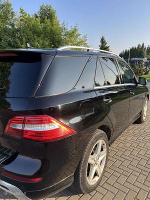 Melns Mercedes-Benz ML 250 2012 Anykščiai, ar dzinēja tilpumu 2.00 L un nobraukumu 372 tūkst. km par 13000 €, foto 3 vietnē AUTOMOTO.COM.LV