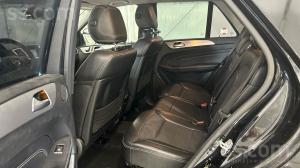 Black Mercedes-Benz ML 250 2012 in Riga, with an engine capacity of 2.20 L and mileage of 228 thousand km for 13555 €, photo 8 on AUTOMOTO.COM.LV