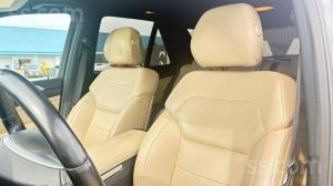 Black Mercedes-Benz ML 250 2012 in Liepaja, with an engine capacity of 2.20 L and mileage of 220 thousand km for 14650 €, photo 11 on AUTOMOTO.COM.LV