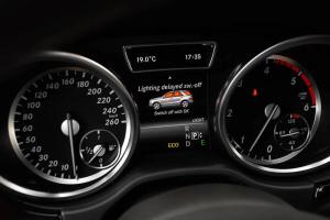 Black Mercedes-Benz ML 250 2014 in Jelgava, with an engine capacity of 2.20 L and mileage of 260 thousand km for 14500 €, photo 32 on AUTOMOTO.COM.LV