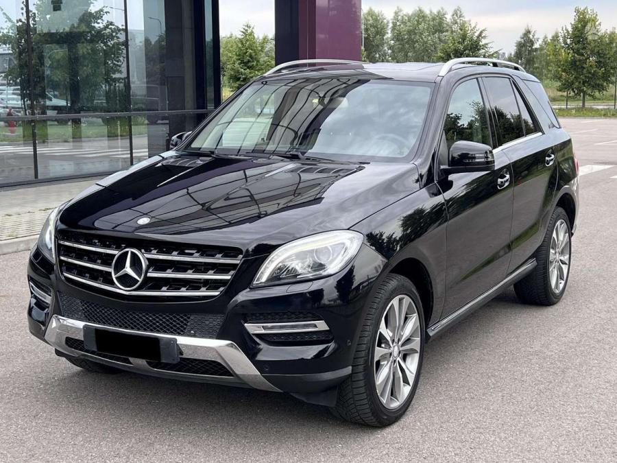 Melns Mercedes-Benz ML 250 2014 Klaipėda, ar dzinēja tilpumu 2.14 L un nobraukumu 278 tūkst. km par 10500 €, foto 7 vietnē AUTOMOTO.COM.LV
