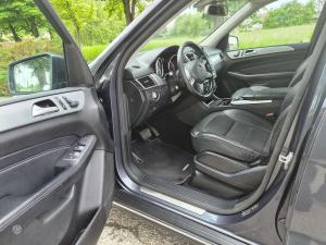 Blue Mercedes-Benz ML 250 2012 in Kaunas, with an engine capacity of 2.14 L and mileage of 263 thousand km for 9900 €, photo 13 on AUTOMOTO.COM.LV