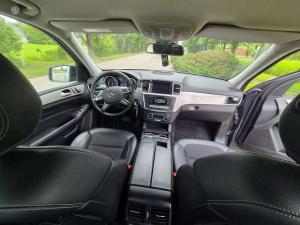 Blue Mercedes-Benz ML 250 2012 in Kaunas, with an engine capacity of 2.14 L and mileage of 263 thousand km for 9900 €, photo 15 on AUTOMOTO.COM.LV