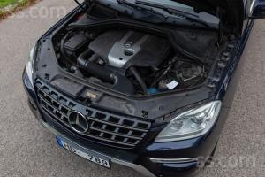 Zils Mercedes-Benz ML 250 2012 Rīga, ar dzinēja tilpumu 2.20 L un nobraukumu 299 tūkst. km par 10500 €, foto 22 vietnē AUTOMOTO.COM.LV