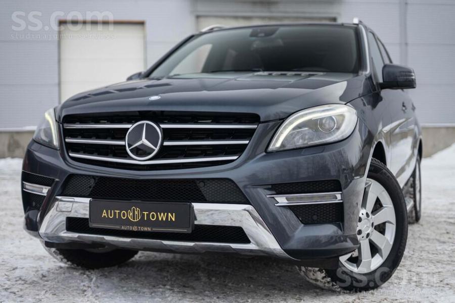 Zils Mercedes-Benz ML 250 2013 Rīga, ar dzinēja tilpumu 2.20 L un nobraukumu 300 tūkst. km par 13990 €, foto 1 vietnē AUTOMOTO.COM.LV