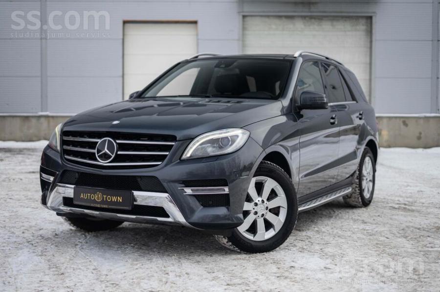 Zils Mercedes-Benz ML 250 2013 Rīga, ar dzinēja tilpumu 2.20 L un nobraukumu 300 tūkst. km par 13990 €, foto 2 vietnē AUTOMOTO.COM.LV