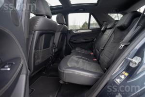 Zils Mercedes-Benz ML 250 2013 Rīga, ar dzinēja tilpumu 2.20 L un nobraukumu 300 tūkst. km par 13990 €, foto 32 vietnē AUTOMOTO.COM.LV