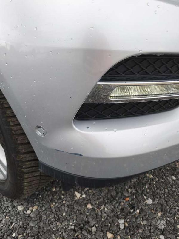 Pelēks Mercedes-Benz ML 250 2011 Tauragė, ar dzinēja tilpumu 2.14 L un nobraukumu 317 tūkst. km par 10500 €, foto 8 vietnē AUTOMOTO.COM.LV