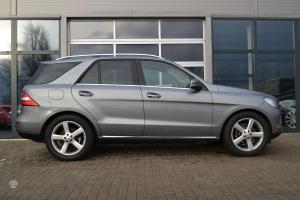 Pelēks Mercedes-Benz ML 250 2012 Viļņa, ar dzinēja tilpumu 2.14 L un nobraukumu 287 tūkst. km par 13000 €, foto 5 vietnē AUTOMOTO.COM.LV