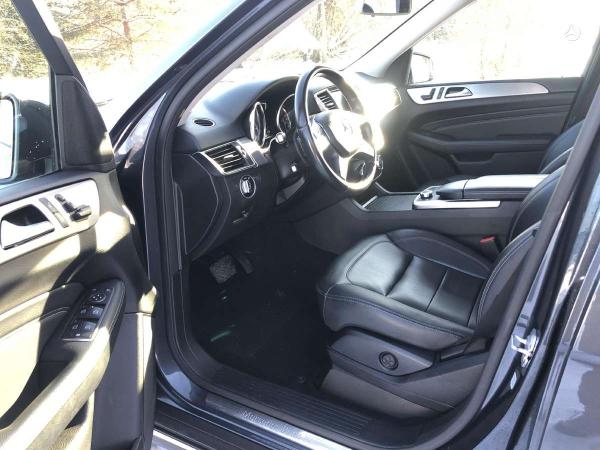 Pelēks Mercedes-Benz ML 250 2012 Utena, ar dzinēja tilpumu 2.10 L un nobraukumu 245 tūkst. km par 12300 €, foto 10 vietnē AUTOMOTO.COM.LV