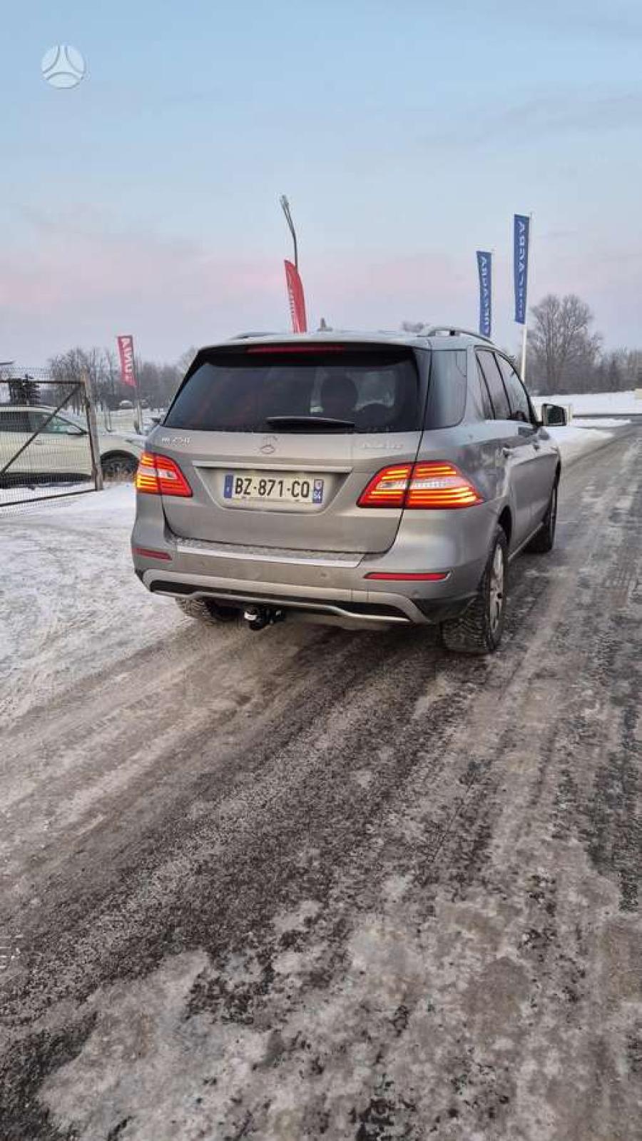 Grey Mercedes-Benz ML 250 2012 in Panevezys, with an engine capacity of 2.20 L and mileage of 187 thousand km for 11900 €, photo 5 on AUTOMOTO.COM.LV