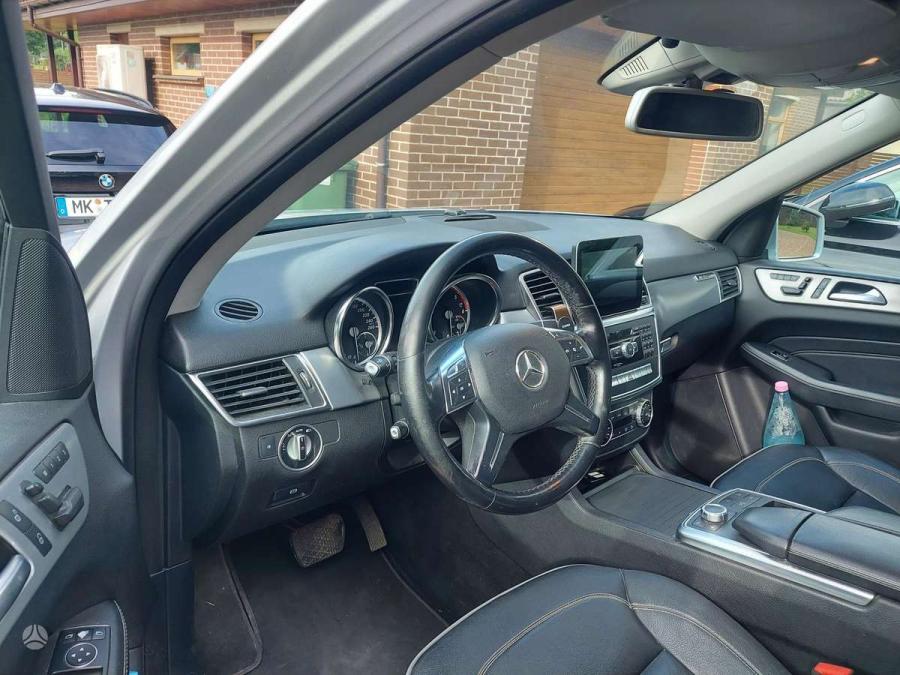 Pelēks Mercedes-Benz ML 250 2014 Kupiškis, ar dzinēja tilpumu 2.14 L un nobraukumu 277 tūkst. km par 12750 €, foto 7 vietnē AUTOMOTO.COM.LV