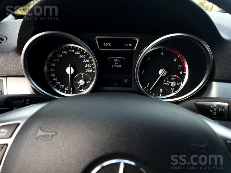 Grey Mercedes-Benz ML 250 2014 in Jelgava, with an engine capacity of 2.20 L and mileage of 178 thousand km for 17490 €, photo 20 on AUTOMOTO.COM.LV