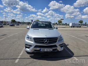 Pelēks Mercedes-Benz ML 250 2015 Rīga, ar dzinēja tilpumu 2.20 L un nobraukumu 219 tūkst. km par 16500 €, foto 4 vietnē AUTOMOTO.COM.LV