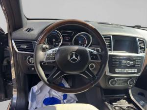 Grey Mercedes-Benz ML 250 2015 in Kaunas, with an engine capacity of 2.10 L and mileage of 312 thousand km for 13400 €, photo 11 on AUTOMOTO.COM.LV