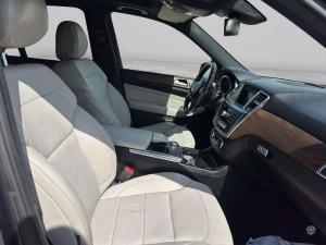 Grey Mercedes-Benz ML 250 2015 in Kaunas, with an engine capacity of 2.10 L and mileage of 312 thousand km for 13400 €, photo 18 on AUTOMOTO.COM.LV