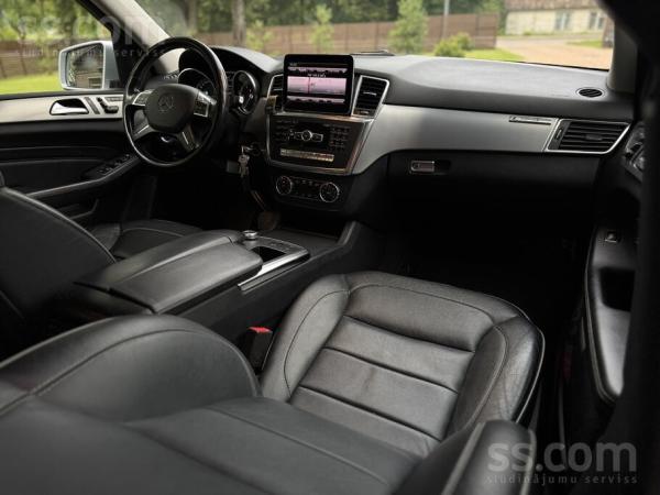 Grey Mercedes-Benz ML 250 2014 in Jurmala, with an engine capacity of 2.20 L and mileage of 0 thousand km for 13850 €, photo 6 on AUTOMOTO.COM.LV