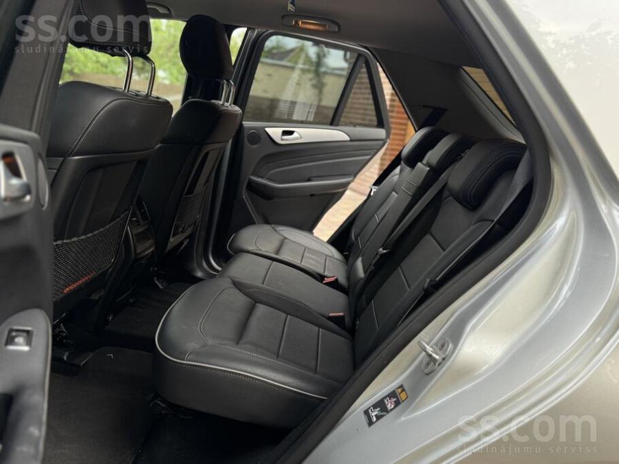 Pelēks Mercedes-Benz ML 250 2014 Jūrmala, ar dzinēja tilpumu 2.20 L un nobraukumu 0 tūkst. km par 13850 €, foto 10 vietnē AUTOMOTO.COM.LV