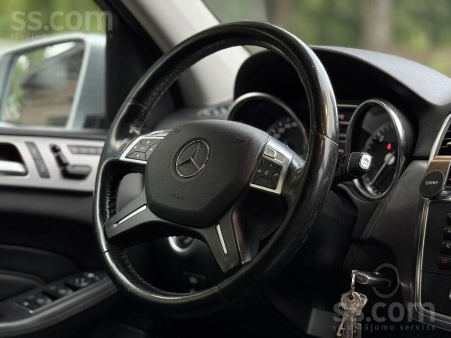 Pelēks Mercedes-Benz ML 250 2014 Jūrmala, ar dzinēja tilpumu 2.20 L un nobraukumu 0 tūkst. km par 13850 €, foto 12 vietnē AUTOMOTO.COM.LV