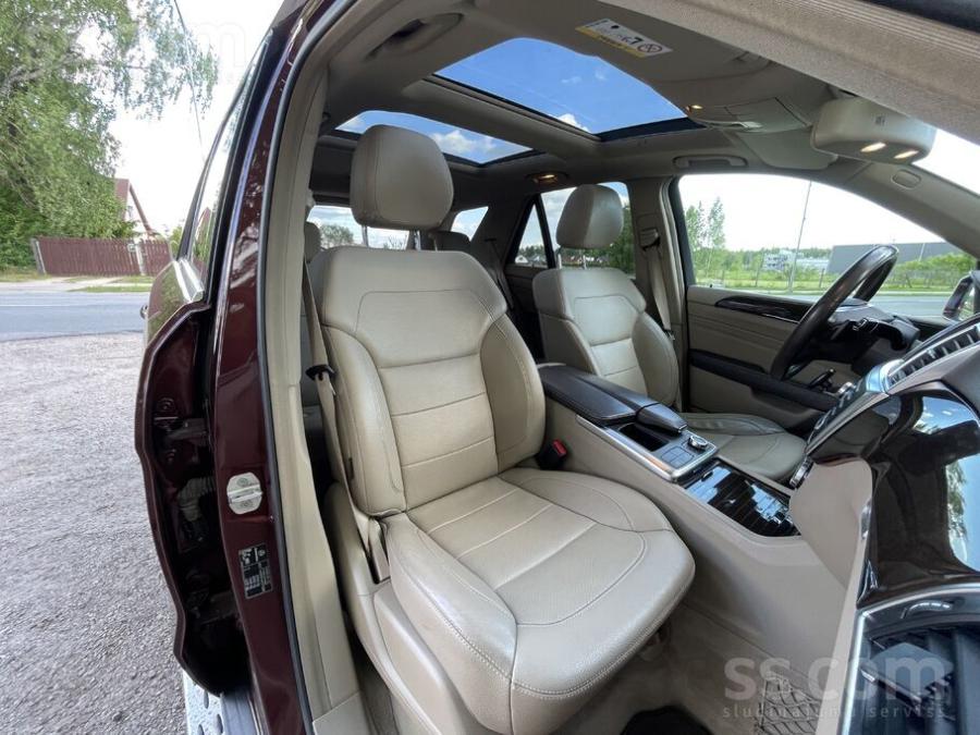Sarkans Mercedes-Benz ML 250 2015 Rīga, ar dzinēja tilpumu 2.20 L un nobraukumu 292 tūkst. km par 15490 €, foto 20 vietnē AUTOMOTO.COM.LV