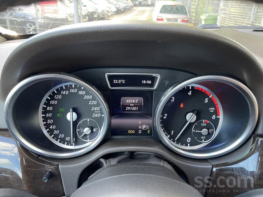 Sarkans Mercedes-Benz ML 250 2015 Rīga, ar dzinēja tilpumu 2.20 L un nobraukumu 292 tūkst. km par 15490 €, foto 25 vietnē AUTOMOTO.COM.LV