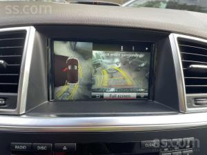 Sarkans Mercedes-Benz ML 250 2015 Rīga, ar dzinēja tilpumu 2.20 L un nobraukumu 292 tūkst. km par 15490 €, foto 28 vietnē AUTOMOTO.COM.LV