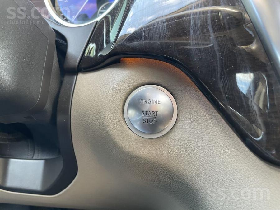 Sarkans Mercedes-Benz ML 250 2015 Rīga, ar dzinēja tilpumu 2.20 L un nobraukumu 292 tūkst. km par 15490 €, foto 29 vietnē AUTOMOTO.COM.LV