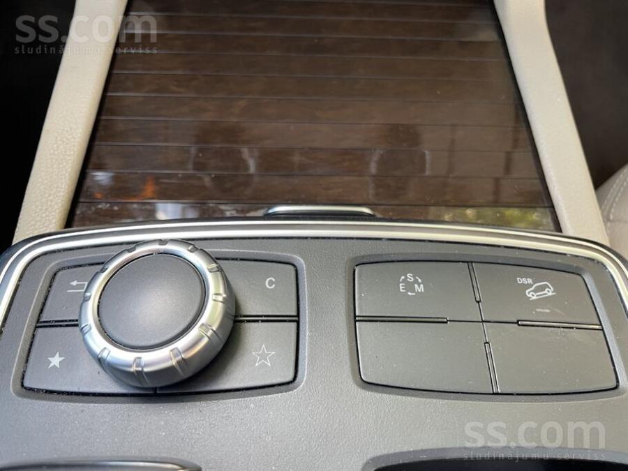 Sarkans Mercedes-Benz ML 250 2015 Rīga, ar dzinēja tilpumu 2.20 L un nobraukumu 292 tūkst. km par 15490 €, foto 34 vietnē AUTOMOTO.COM.LV