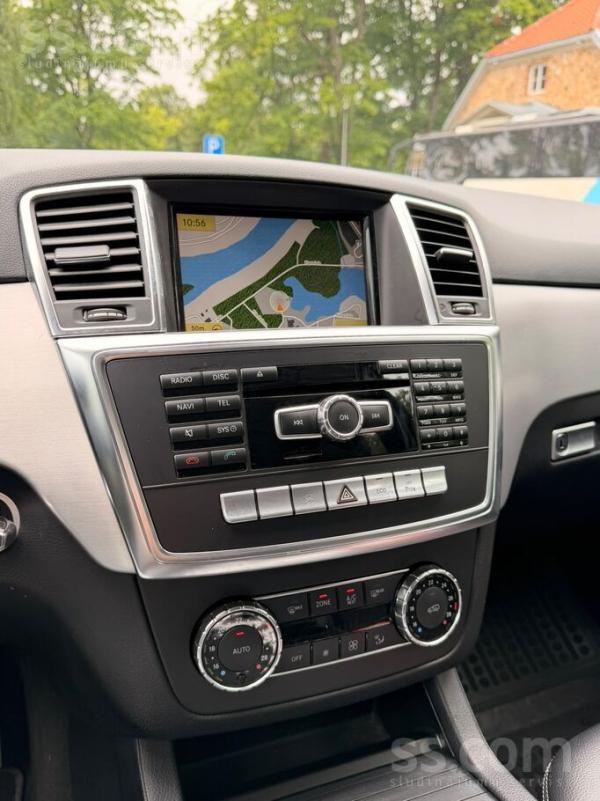 Balts Mercedes-Benz ML 250 2011 Jēkabpils, ar dzinēja tilpumu 2.20 L un nobraukumu 295 tūkst. km par 14990 €, foto 5 vietnē AUTOMOTO.COM.LV
