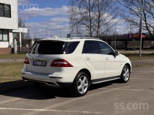 Balts Mercedes-Benz ML 250 2012 Rīga, ar dzinēja tilpumu 2.10 L un nobraukumu 313 tūkst. km par 12200 €, foto 6 vietnē AUTOMOTO.COM.LV
