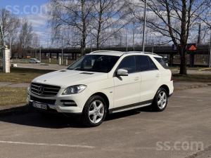 Balts Mercedes-Benz ML 250 2012 Rīga, ar dzinēja tilpumu 2.10 L un nobraukumu 313 tūkst. km par 12200 €, foto 7 vietnē AUTOMOTO.COM.LV