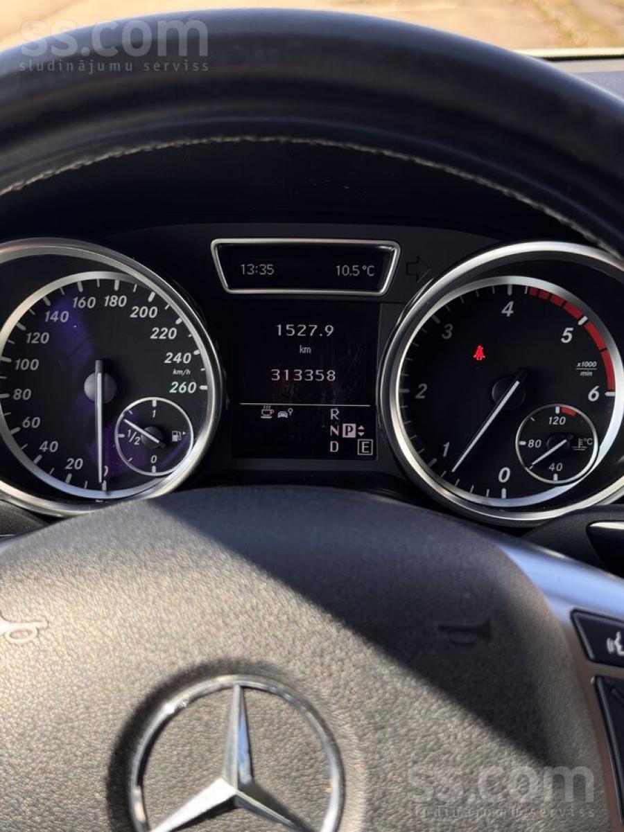 Balts Mercedes-Benz ML 250 2012 Rīga, ar dzinēja tilpumu 2.10 L un nobraukumu 313 tūkst. km par 12200 €, foto 14 vietnē AUTOMOTO.COM.LV