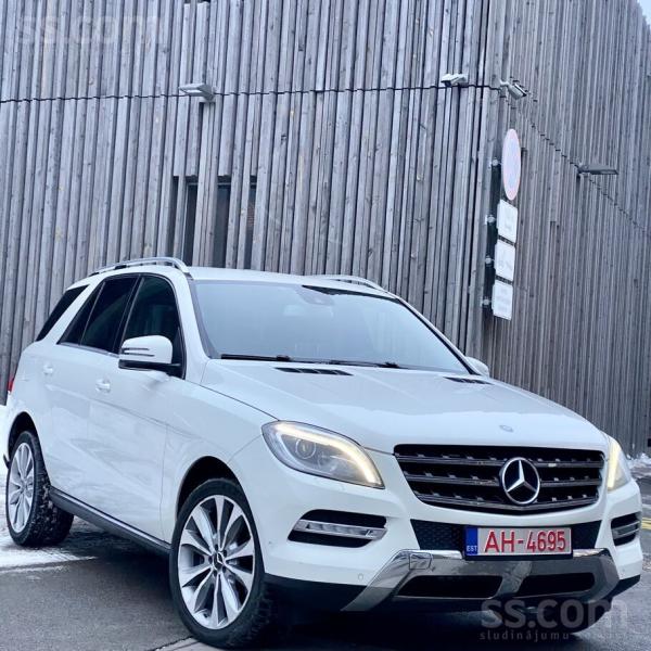 Balts Mercedes-Benz ML 250 2013 Jelgava, ar dzinēja tilpumu 2.10 L un nobraukumu 339 tūkst. km par 10200 €, foto 3 vietnē AUTOMOTO.COM.LV