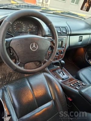 Melns Mercedes-Benz ML 270 2000 Rīga, ar dzinēja tilpumu 2.70 L un nobraukumu 422 tūkst. km par 1900 €, foto 7 vietnē AUTOMOTO.COM.LV