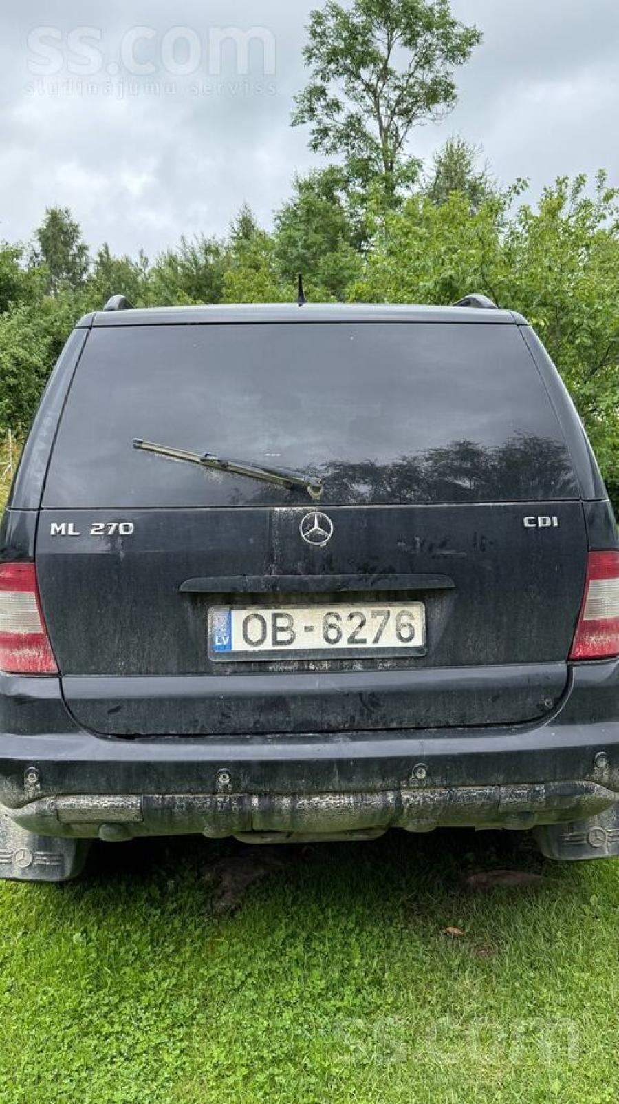 Melns Mercedes-Benz ML 270 2001 Krāslava, ar dzinēja tilpumu 2.70 L un nobraukumu 0 tūkst. km par 2500 €, foto 4 vietnē AUTOMOTO.COM.LV