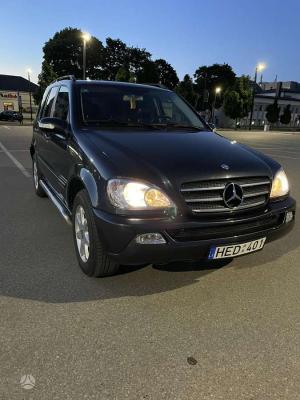 Melns Mercedes-Benz ML 270 2001 Kauņa, ar dzinēja tilpumu 2.69 L un nobraukumu 296 tūkst. km par 3800 €, foto  vietnē AUTOMOTO.COM.LV