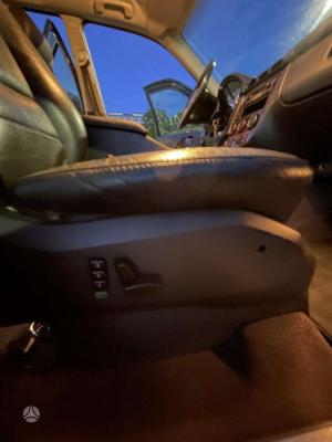 Melns Mercedes-Benz ML 270 2001 Kauņa, ar dzinēja tilpumu 2.69 L un nobraukumu 296 tūkst. km par 3800 €, foto 15 vietnē AUTOMOTO.COM.LV
