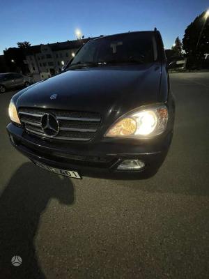Melns Mercedes-Benz ML 270 2001 Kauņa, ar dzinēja tilpumu 2.69 L un nobraukumu 296 tūkst. km par 3800 €, foto 21 vietnē AUTOMOTO.COM.LV