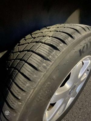 Melns Mercedes-Benz ML 270 2001 Kauņa, ar dzinēja tilpumu 2.69 L un nobraukumu 296 tūkst. km par 3800 €, foto 24 vietnē AUTOMOTO.COM.LV