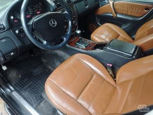 Melns Mercedes-Benz ML 270 2002 Viļņa, ar dzinēja tilpumu 2.70 L un nobraukumu 281 tūkst. km par 4300 €, foto 20 vietnē AUTOMOTO.COM.LV