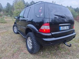 Black Mercedes-Benz ML 270 2002 in Vilnius, with an engine capacity of 2.70 L and mileage of 250 thousand km for 3700 €, photo 10 on AUTOMOTO.COM.LV