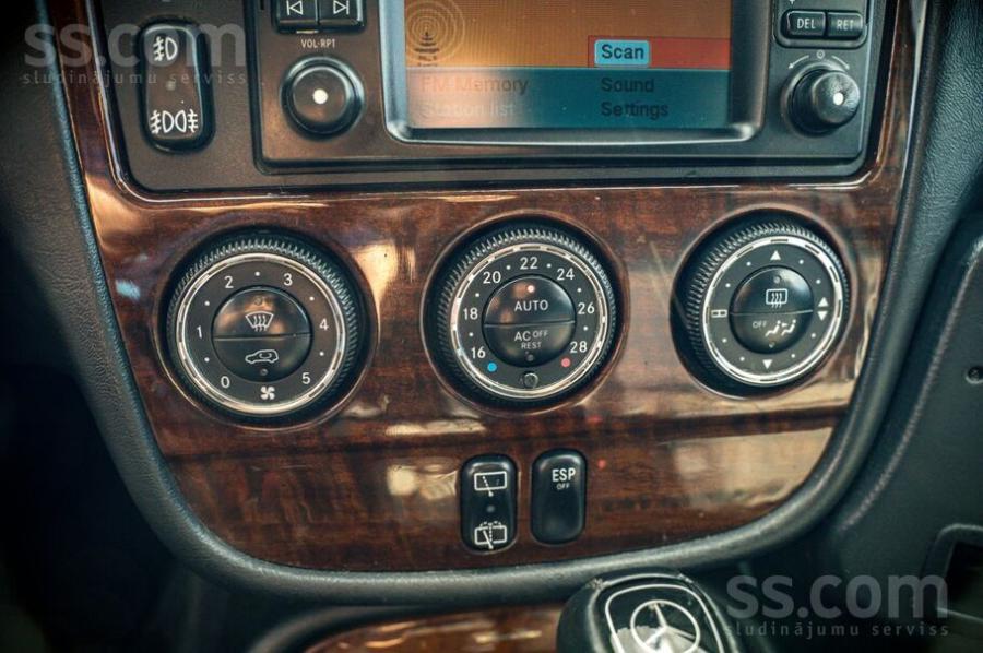 Черный Мерседес МЛ 270 2002 в Рига, объемом двигателя 2.70 л и пробегом 353 тыс. км за 1990 €, фото 18 на AUTOMOTO.COM.LV
