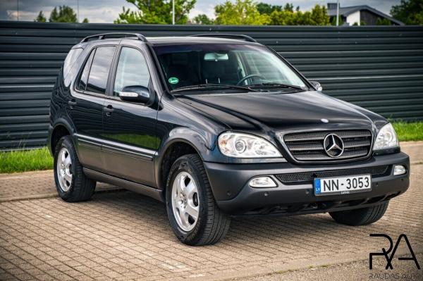 Melns Mercedes-Benz ML 270 2002 Rīga, ar dzinēja tilpumu 2.70 L un nobraukumu 353 tūkst. km par 1990 €, foto 2 vietnē AUTOMOTO.COM.LV
