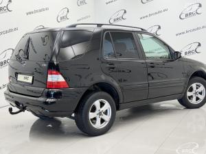 Melns Mercedes-Benz ML 270 2003 Avižieniai, ar dzinēja tilpumu 2.70 L un nobraukumu 291 tūkst. km par 2900 €, foto 3 vietnē AUTOMOTO.COM.LV