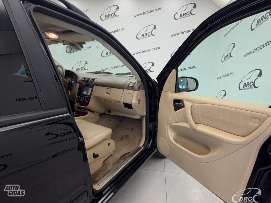 Melns Mercedes-Benz ML 270 2003 Avižieniai, ar dzinēja tilpumu 2.70 L un nobraukumu 291 tūkst. km par 2900 €, foto 9 vietnē AUTOMOTO.COM.LV