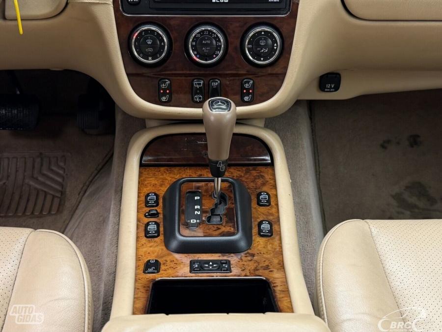 Melns Mercedes-Benz ML 270 2003 Avižieniai, ar dzinēja tilpumu 2.70 L un nobraukumu 291 tūkst. km par 2900 €, foto 18 vietnē AUTOMOTO.COM.LV