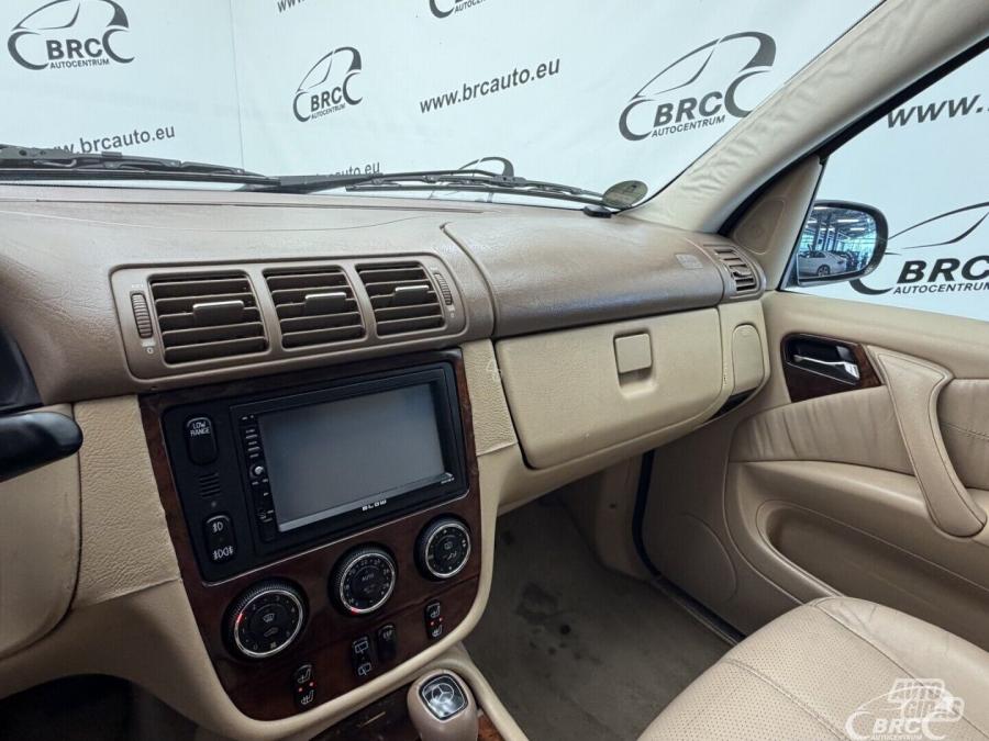 Melns Mercedes-Benz ML 270 2003 Avižieniai, ar dzinēja tilpumu 2.70 L un nobraukumu 291 tūkst. km par 2900 €, foto 26 vietnē AUTOMOTO.COM.LV
