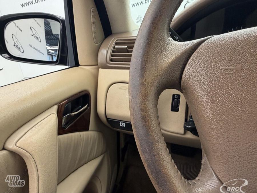 Melns Mercedes-Benz ML 270 2003 Avižieniai, ar dzinēja tilpumu 2.70 L un nobraukumu 291 tūkst. km par 2900 €, foto 30 vietnē AUTOMOTO.COM.LV