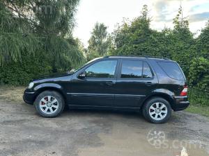 Melns Mercedes-Benz ML 270 2003 Rēzekne, ar dzinēja tilpumu 2.70 L un nobraukumu 303 tūkst. km par 2650 €, foto 6 vietnē AUTOMOTO.COM.LV