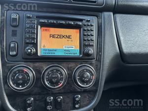 Melns Mercedes-Benz ML 270 2003 Rēzekne, ar dzinēja tilpumu 2.70 L un nobraukumu 303 tūkst. km par 2650 €, foto 11 vietnē AUTOMOTO.COM.LV